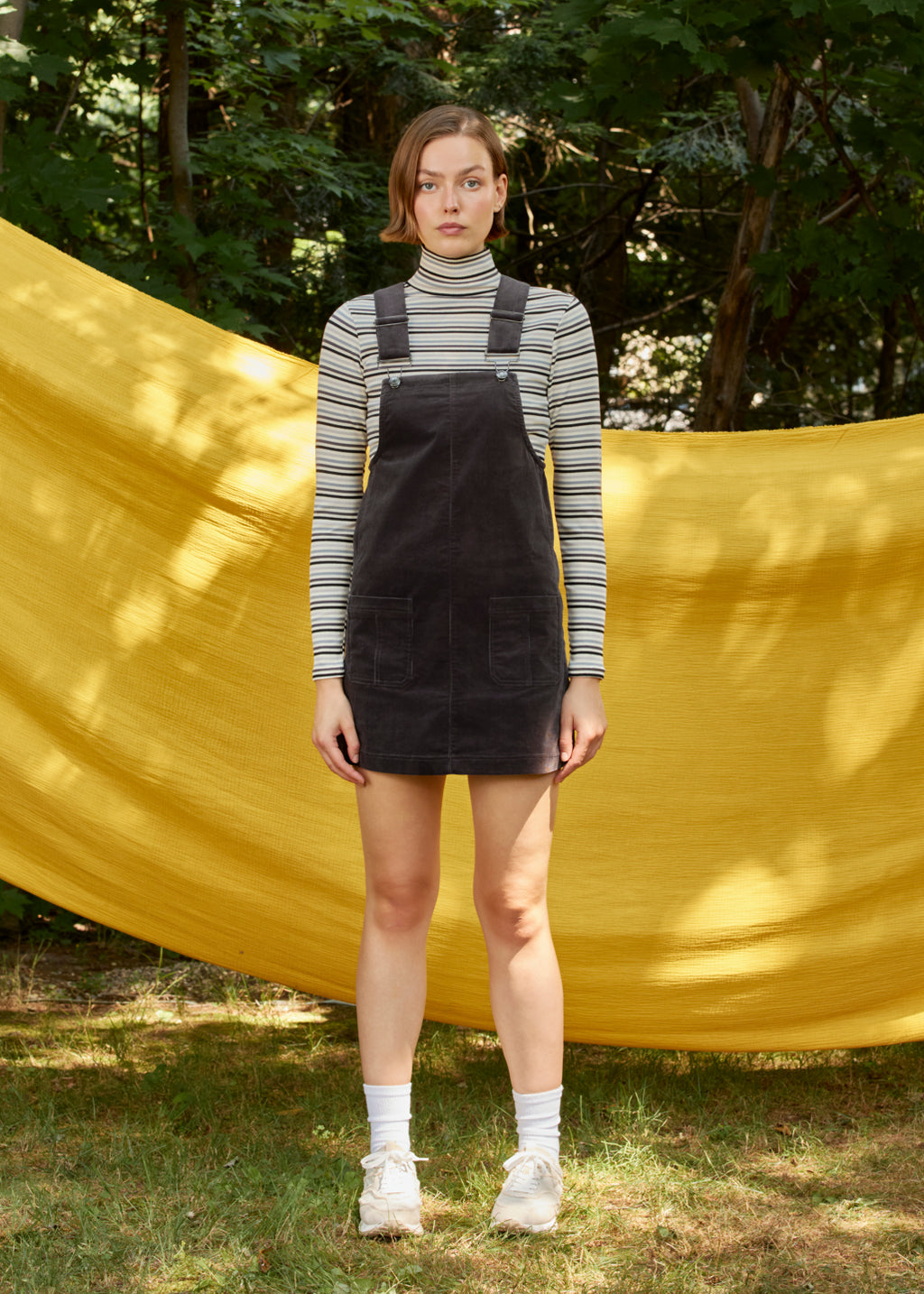 Robe salopette en corduroy – Livom
